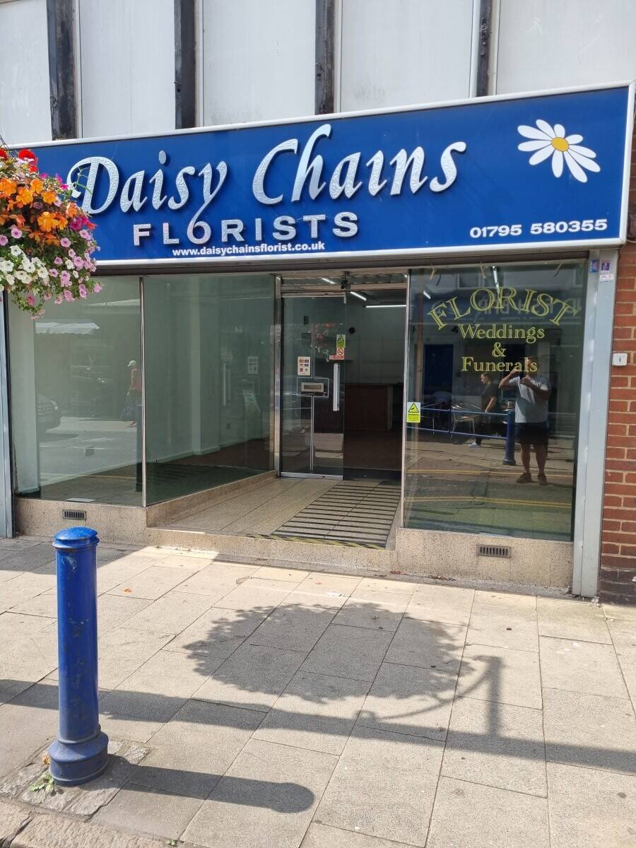 Vacant Shop For Sale In Sheerness High Street, Sheerness Kent - Rightbiz