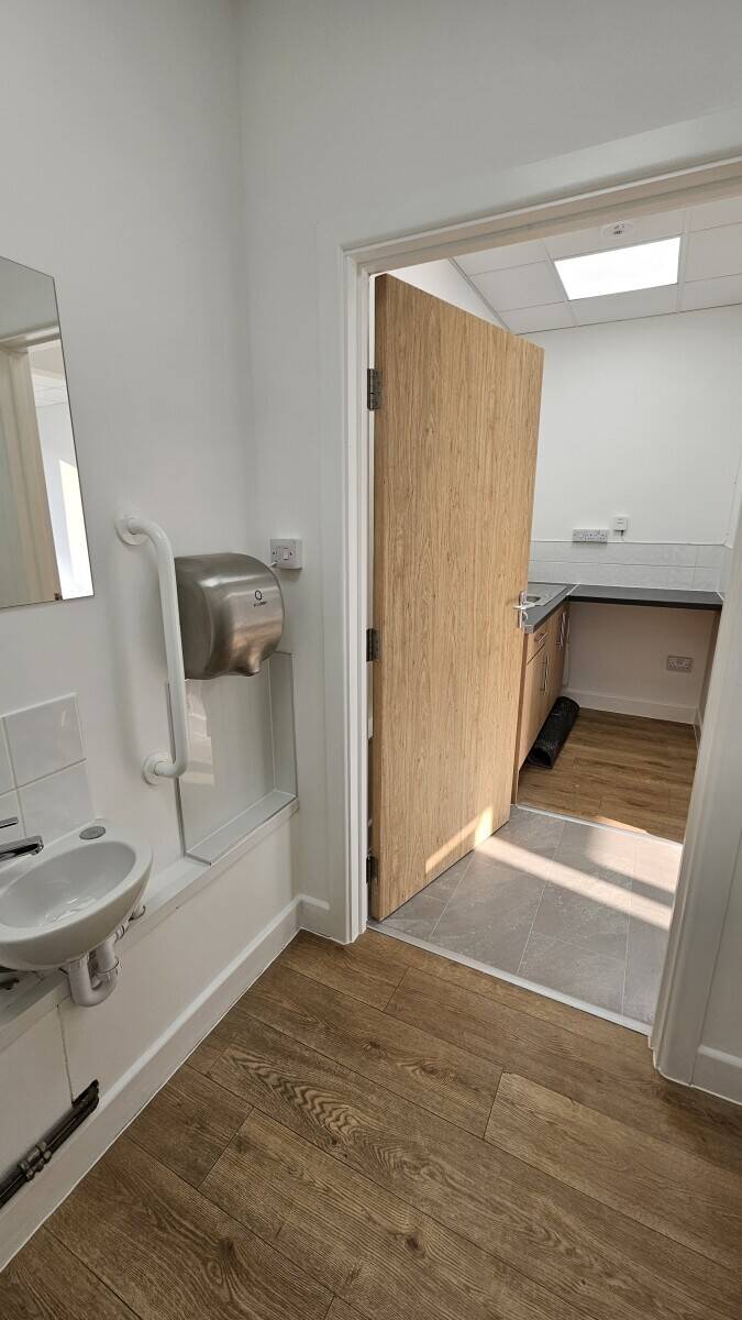 Commercial Property To Rent in Cornwall - Rightbiz