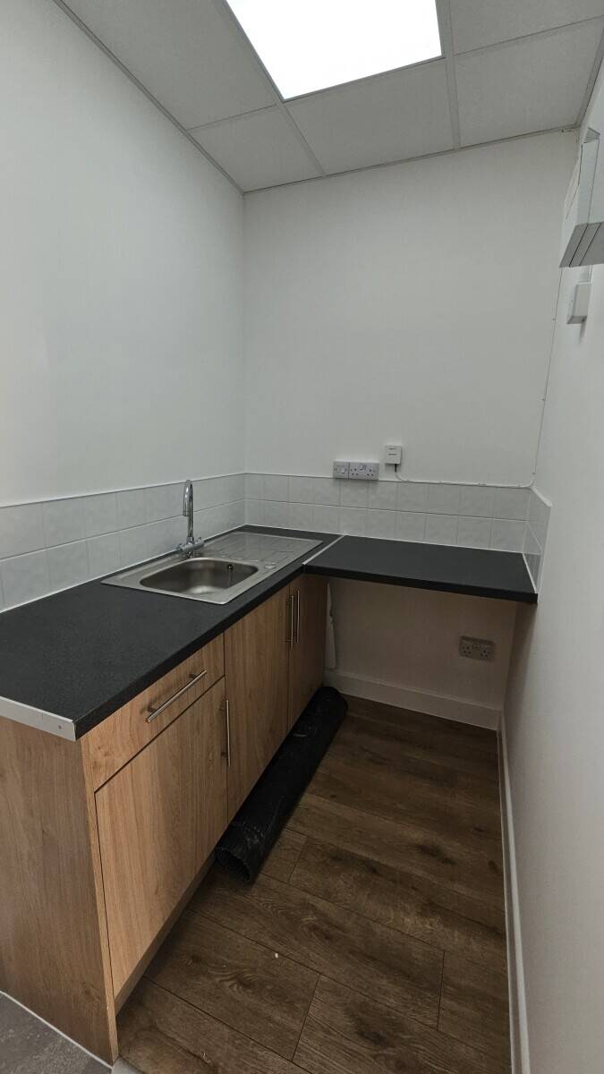 Commercial Property To Rent in Cornwall - Rightbiz