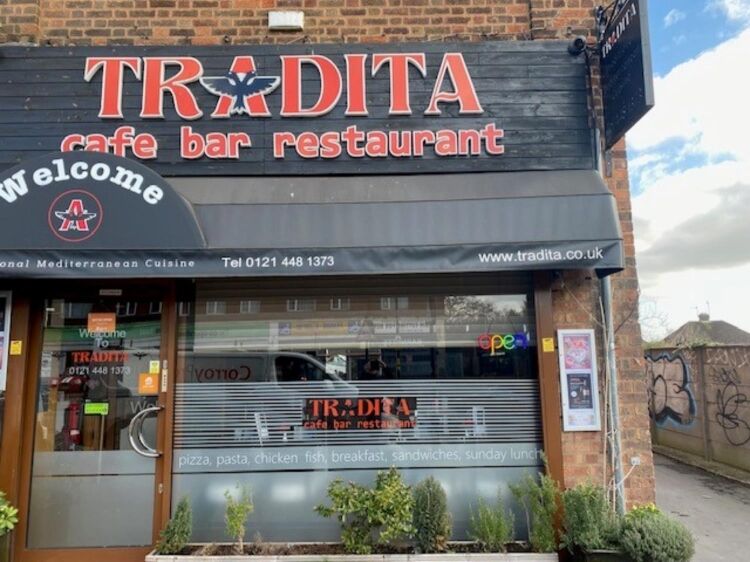 Top-Rated Leasehold Café Bar & Italian Restaurant in Sheldon, Birmingham