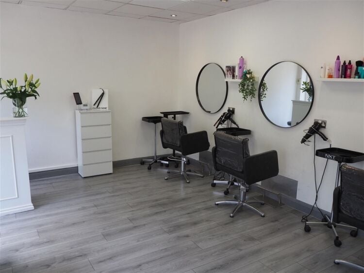 Prime Location Hair Salons in Leeds with High Foot Traffic and ...