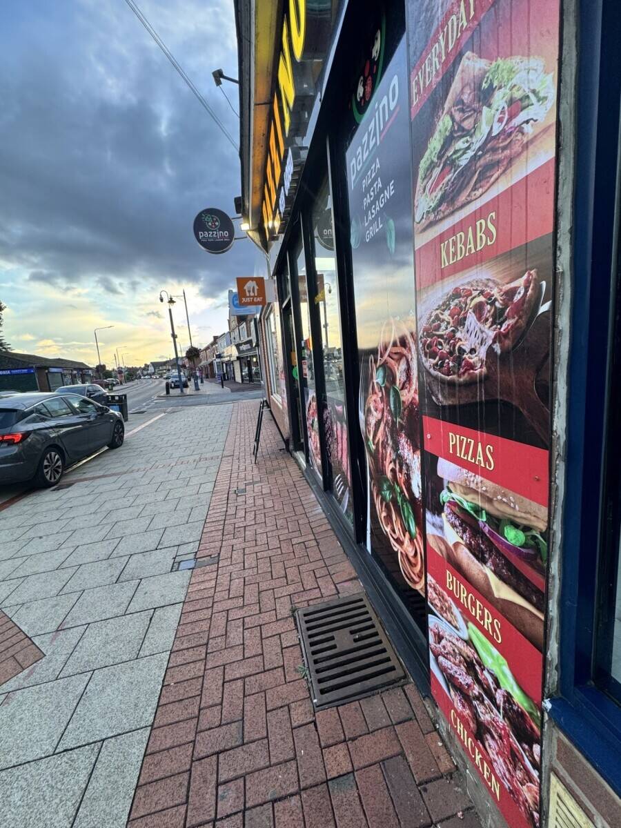 Takeaway with 2-Bed Flat for Sale in Nottingham