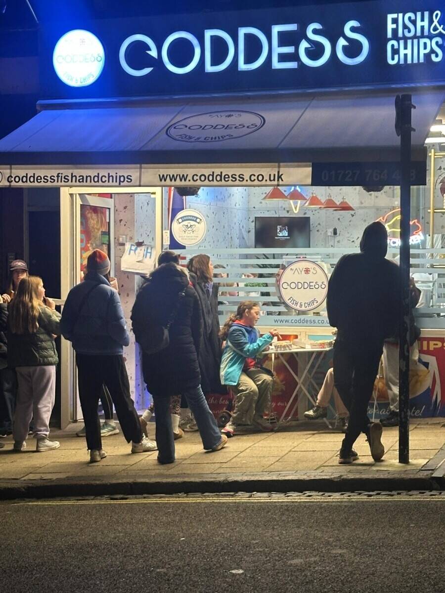 Fish and chips shop for sale in St Albans near the train station