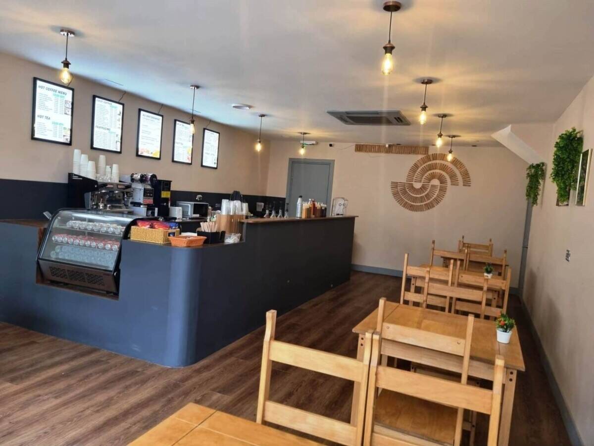 Café for sale in Lewisham London, fully fitted and ready to trade ...
