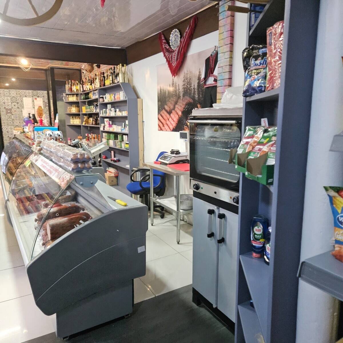 Modern Romanian Specialty Shop with Two Levels for Sale in Walthamstow ...