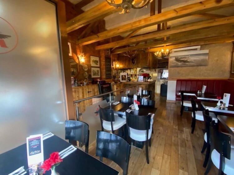Top-Rated Leasehold Café Bar & Italian Restaurant in Sheldon, Birmingham